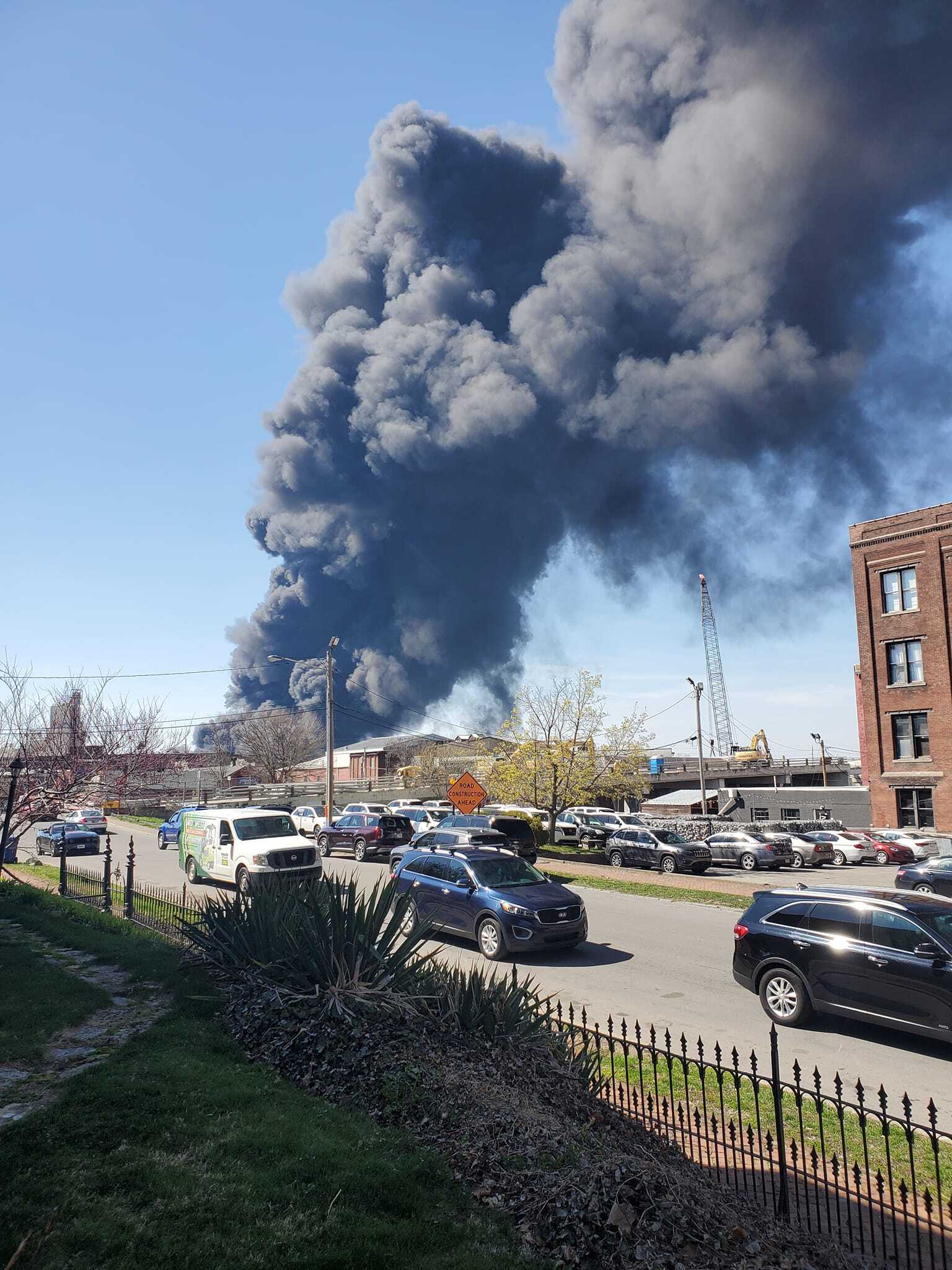 Richmond fire contained, water issues 'frustrating' - Western Wayne News