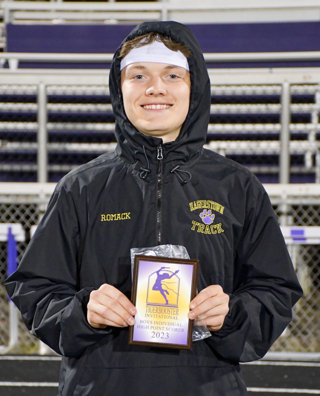 Hosts repeat as Tiger Booster champs - Western Wayne News