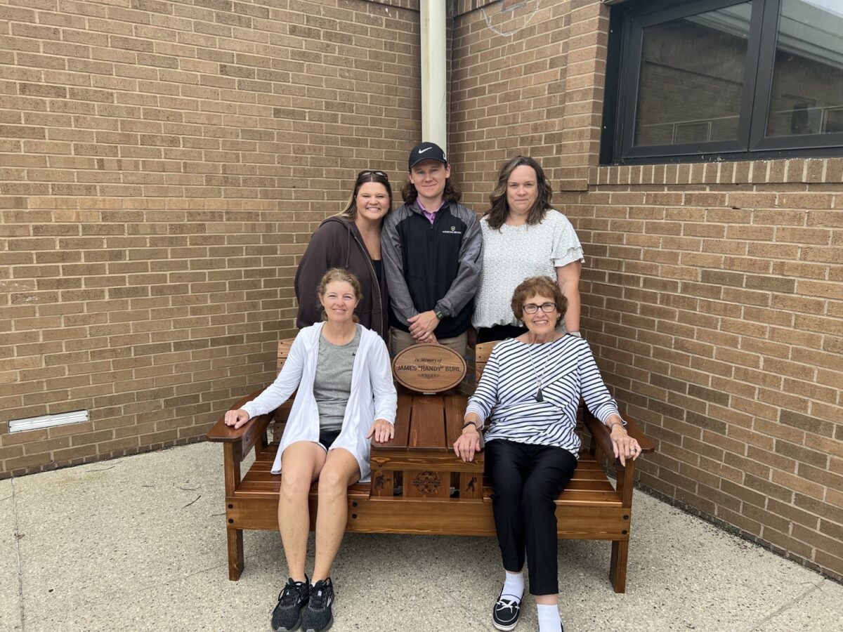 Memorial donations make pickleball expansion reality - Western Wayne News