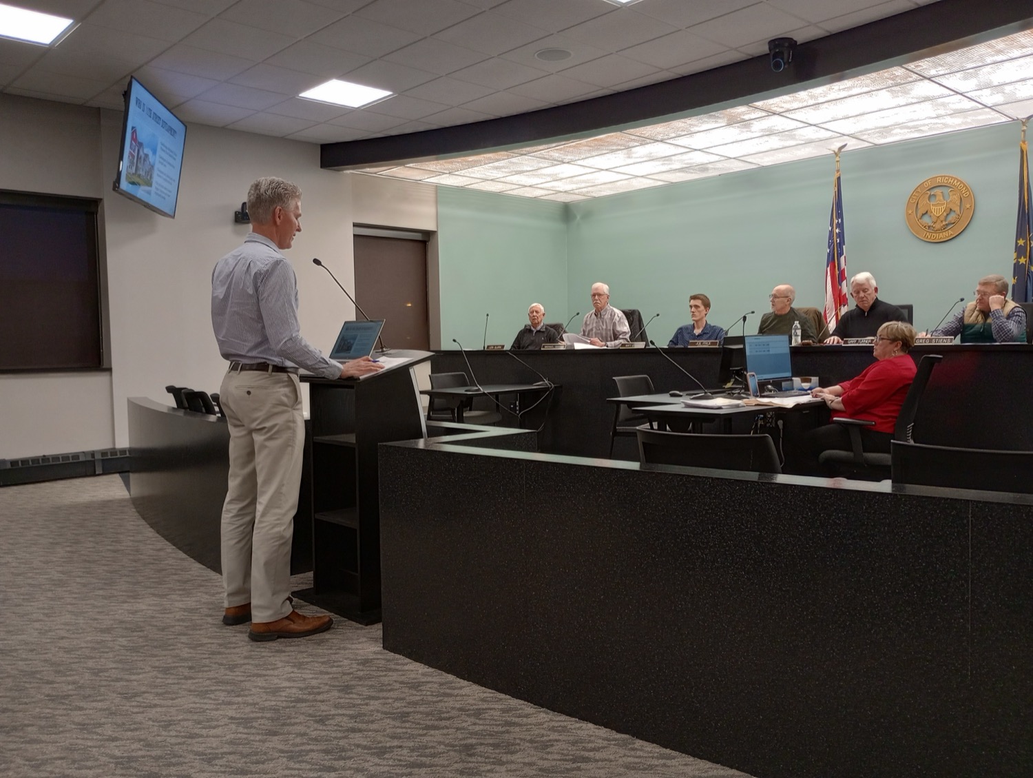 Housing debate hits home - Western Wayne News