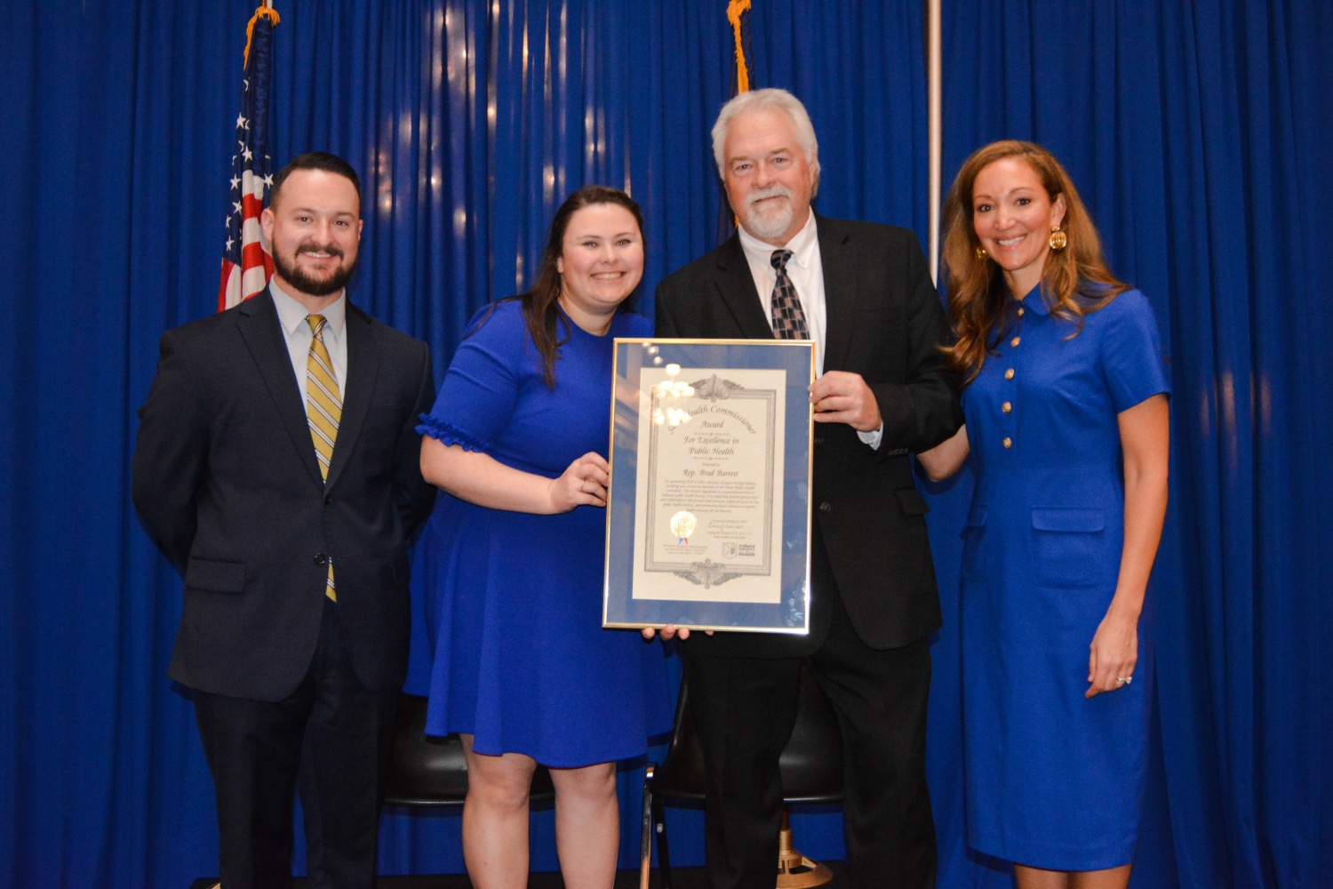 Barrett receives award for public health support - Western Wayne News